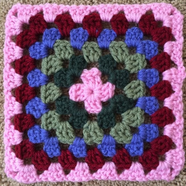 Classic Granny Square Pattern - My Crafts Ideas